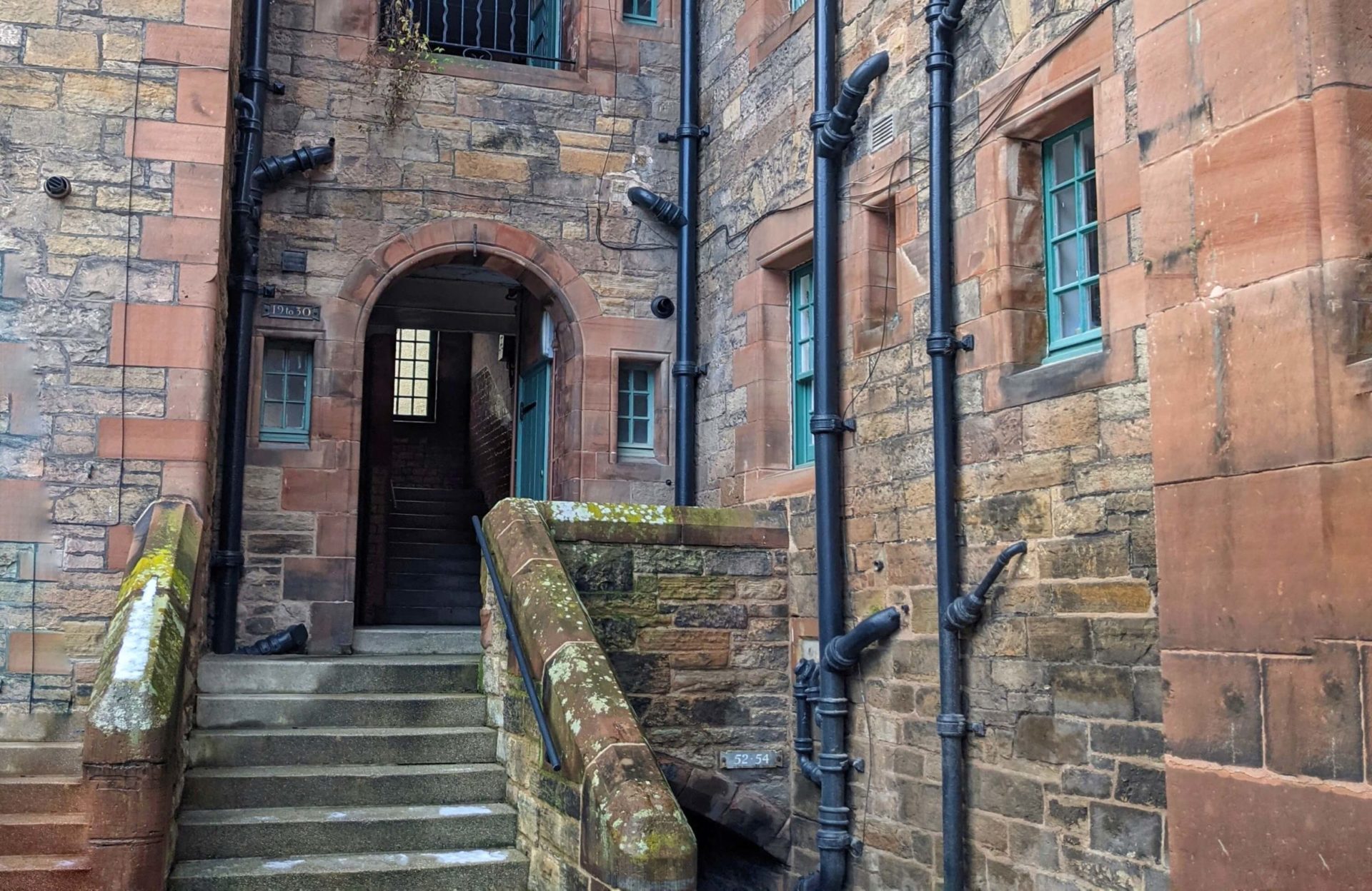 Great stops & things to see on Edinburgh’s Water of Leith walkway