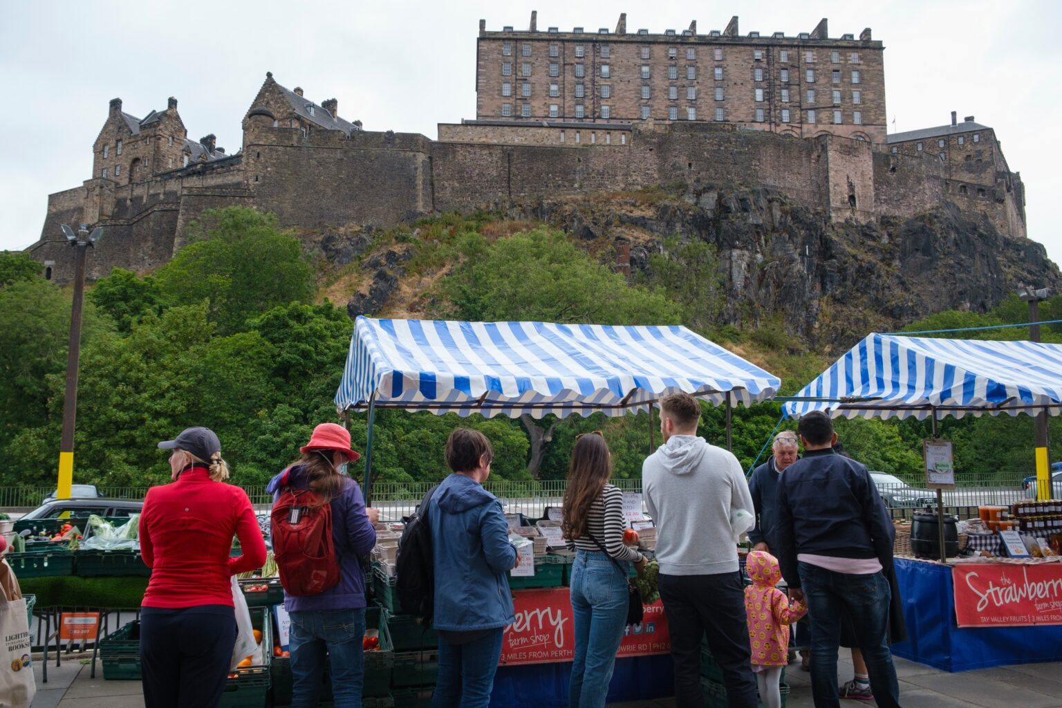 Where to Find the Best Markets in Edinburgh